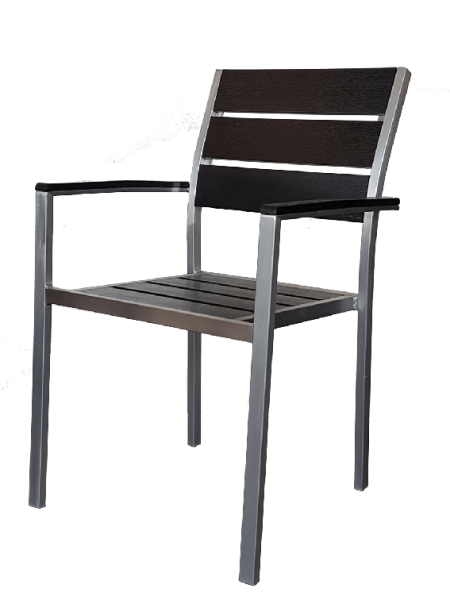 Kaal terras? Terrasstoelen voor de horeca - Okido B.V.